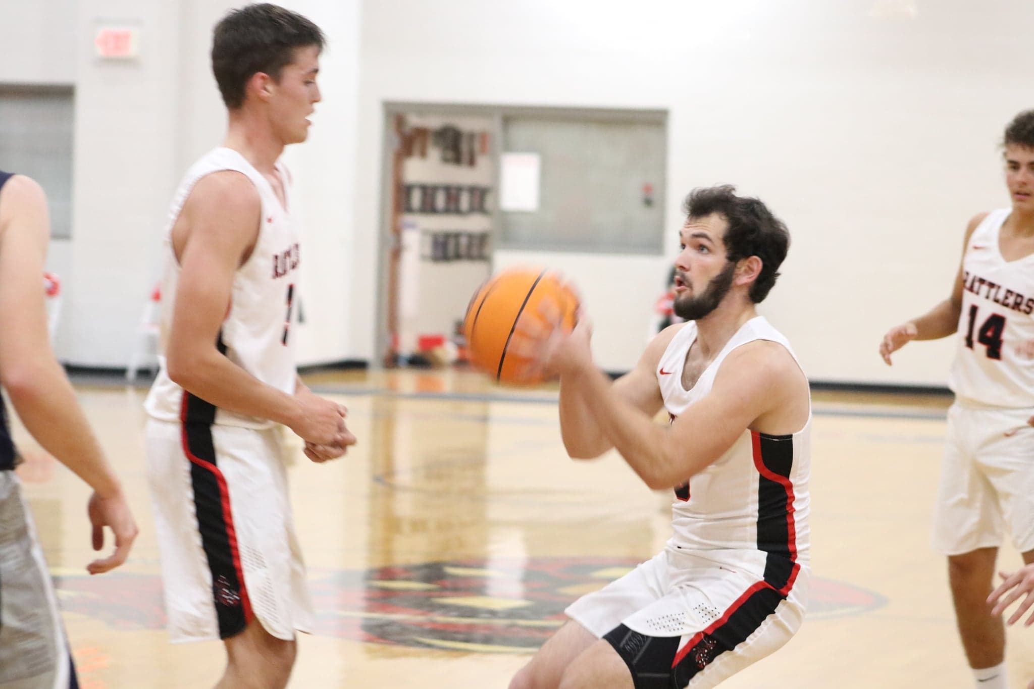 Magazine Jr/Sr Rattlers Slam Dunk First Wins Of The Season | Resident ...